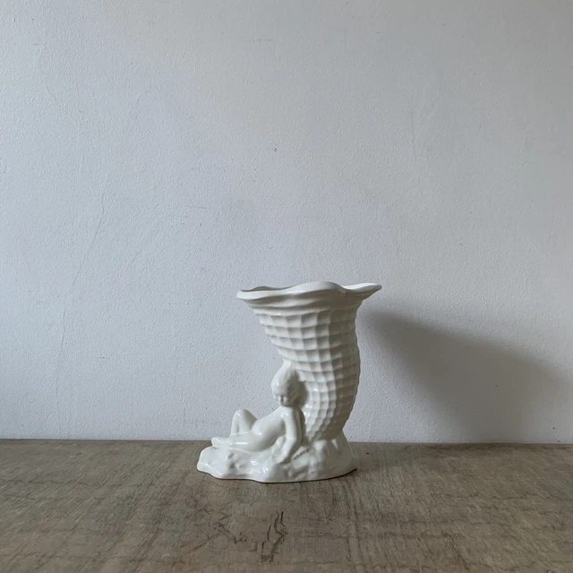 VINTAGE SHORTER & Son Pottery White Vase Jardiniere Nymph Cherub Shell ...