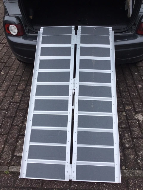 ALUMINIUM FOLDING MOTABILITY Etc Loading Ramp. Max Load 600 lb 272kg £ ...