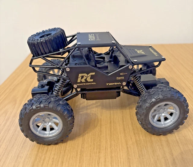 ZG7B: RAYS Die Cast Rock Crawler Buggy remote control car 1:18 £10.80 ...