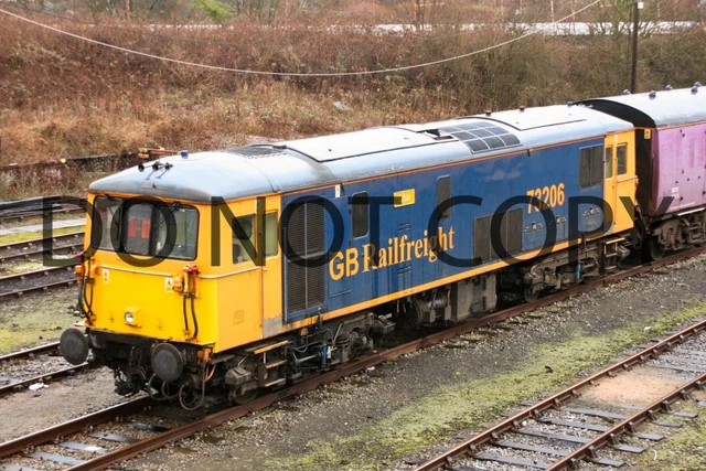 UK DIESEL TRAIN Railway Photograph Of Class 73 73206 Loco. (Rm73-282) £ ...