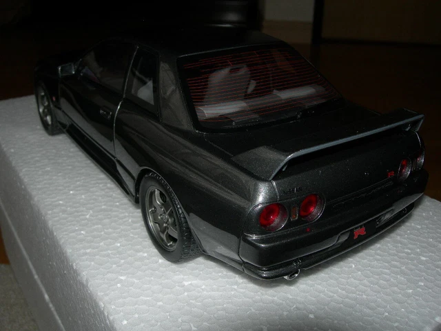 OTTO NISSAN SKYLINE Gt-R R32 Gunmetal Color 1/18 £280.58 - PicClick UK