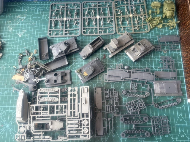 1/72 MODEL KITS military vehicles spares or repairs £24.99 - PicClick UK