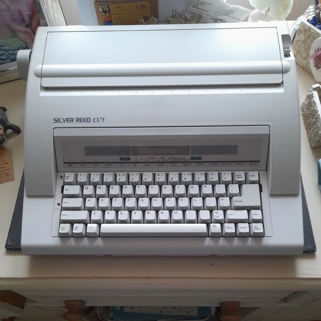 SILVER REED EX42 Electronic Typewriter Portable Word Processor Vintage ...