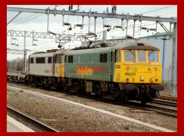 PHOTO BR Class 86 Electric Loco No 86628 (2) £1.45 - PicClick UK