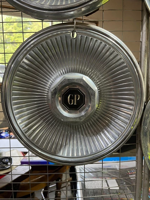 1978-1981 PONTIAC GRAND Prix Hubcap 14" Wheel Covers OEM SET OF 4 $80. ...
