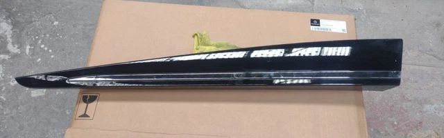 RENAULT CLIO MK4 Genuine Passenger Side Front Door Lower Moulding ...