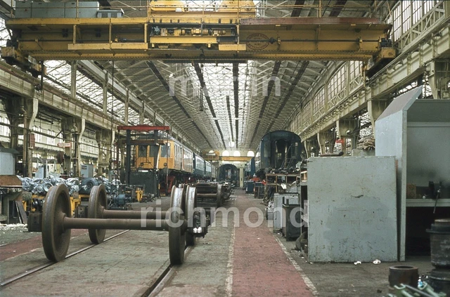 DONCASTER WORKS C. 1981 Agfachrome 35mm Slide RN381 £2.99 - PicClick UK
