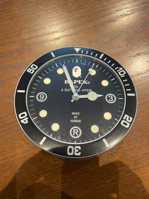 A BATHING APE BAPEX Collection Édition Limitée Stand Table Clock Japon ...