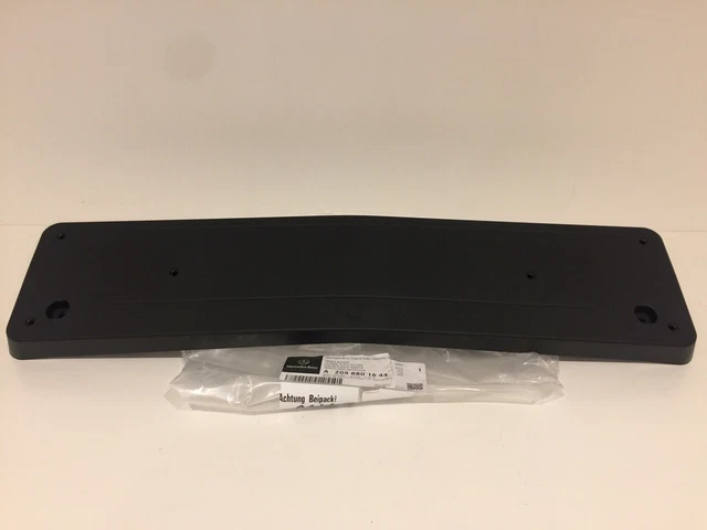 GENUINE NEW MERCEDES Benz W205 Front Bumper Number Plate Plinth ...