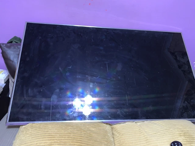 SAMSUNG SMART TV (NO STAND) £260.70 - PicClick UK