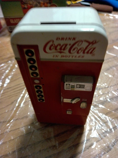 VINTAGE COCA COLA Soda Vending Machine Coin Bank 1995 Collectible Red 7 ...