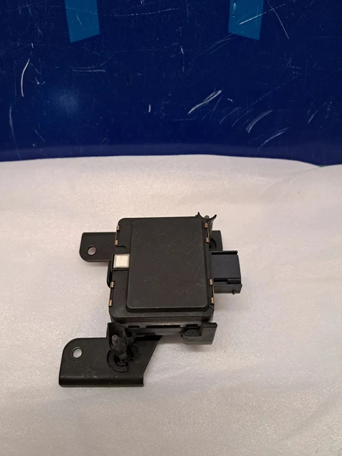 VW GOLF 7 Audi A3 Skoda Octavia ACC Radar Sensor 5Q0907561D £133.95 ...