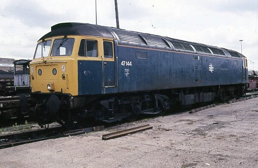ORIGINAL COLOUR SLIDE of 47144 BR class 47 diesel loco £2.46 - PicClick UK