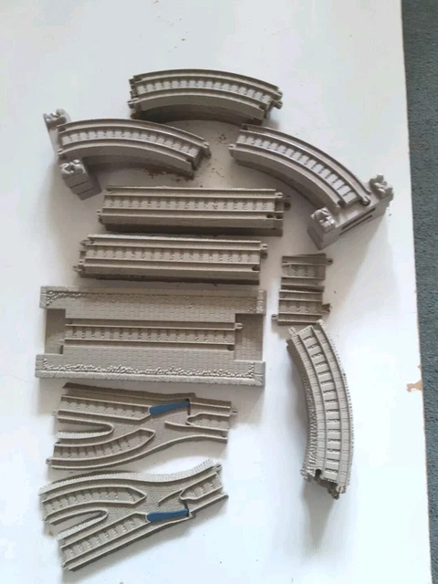 THOMAS & FRIENDS Trackmaster Thomas The Tank Track Railway Track Bundle ...