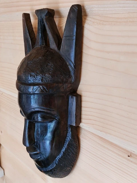 MASQUE ART TRIBAL Africain Ancien , taillé dans Bois massif genre Ebéne ...