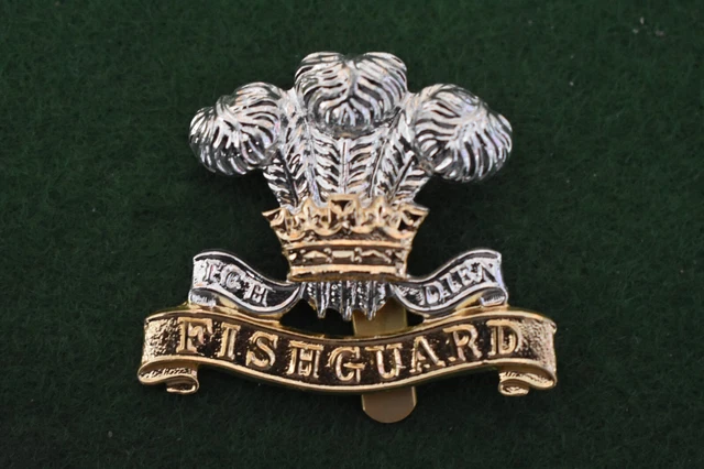 THE (PEMBROKE YEOMANRY) 302nd Field Regt, RA (TA) Anodised Beret Badge ...