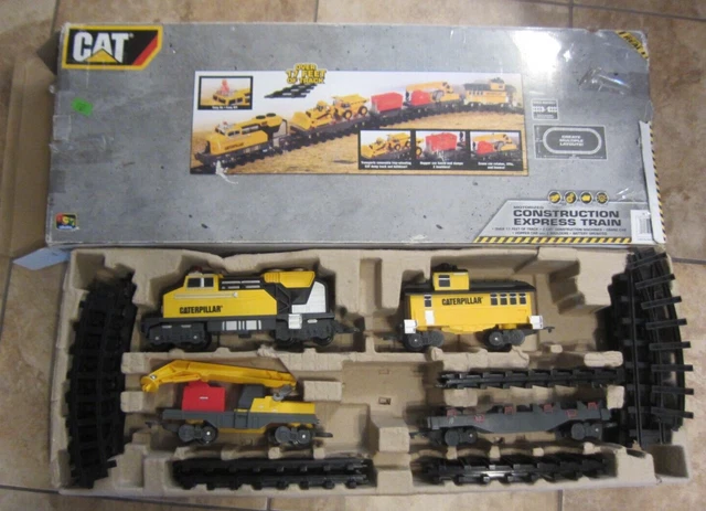 CAT CATERPILLAR CONSTRUCTION Express Toy Train Set Battery Powered ...