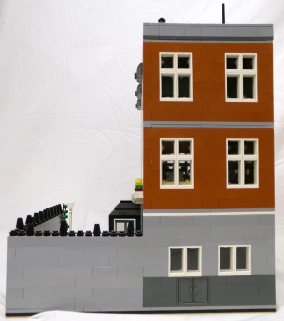 LEGO CREATOR EXPERT Set 10224 Custom Alternate Build Consulate Modular ...
