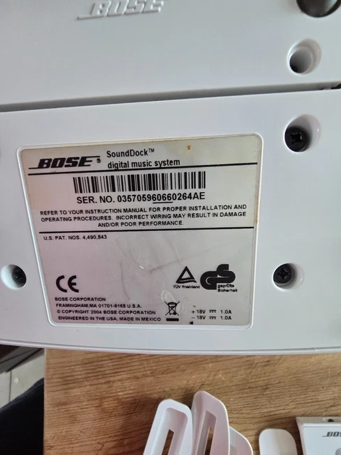 BOSE SOUNDDOCK SERIES 1 iPod Speaker Dock with power cable and more £21 ...
