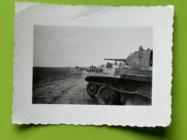 FOTO, ZERSTÖRTE BT-7 Panzer in Russland (MJ-100)1030 EUR 4,90 - PicClick DE