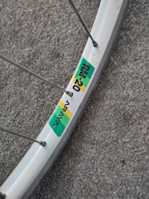 RARE VINTAGE RETRO Mountain Bike Hand Built Wheels Araya RM20 Shimano ...