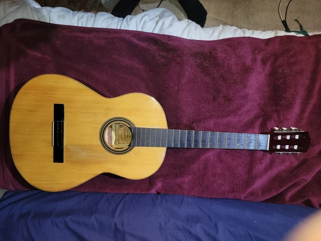 ALHAMBRA CLASSICAL GUITAR Model 2c $160.00 - PicClick