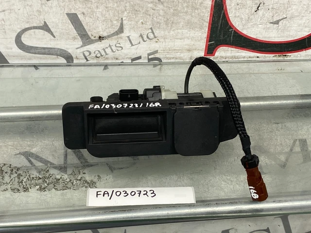 MERCEDES BENZ W213 E Class Tailgate Boot Lid Release Handle Camera ...