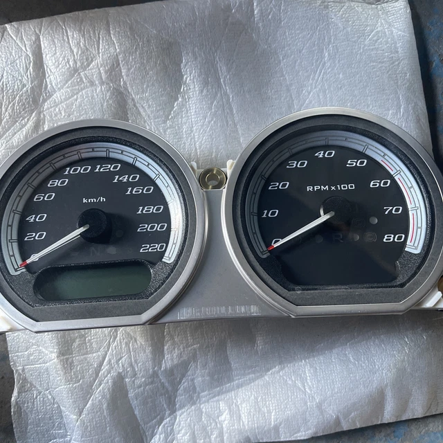 HARLEY DAVIDSON CLUSTER/SPEEDO,KM/H HD-70900119C Speedometer £200.00 ...
