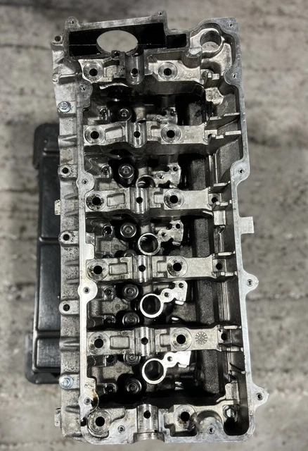 LAND ROVER TD5 Cylinder Head Discovery 2 Defender TD5 15P £225.00 ...