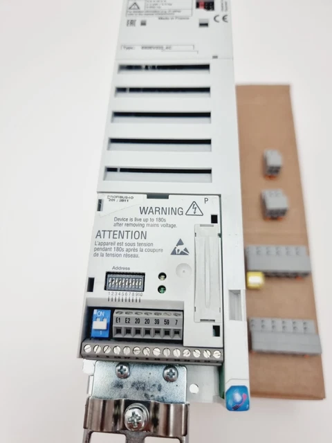 LENZE FREQUENZUMRICHTER TYPE: E82EV222K4C / E82EV222_4C - 2,2 kW ...