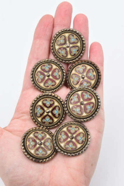 7 ANCIENS GRANDS boutons à décor émaillé cloisonné de style néogothique ...