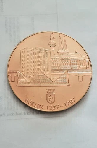 MEDAILLE 750 JAHRE Berlin 1237-1987 Hauptstadt der DDR Stadt des ...
