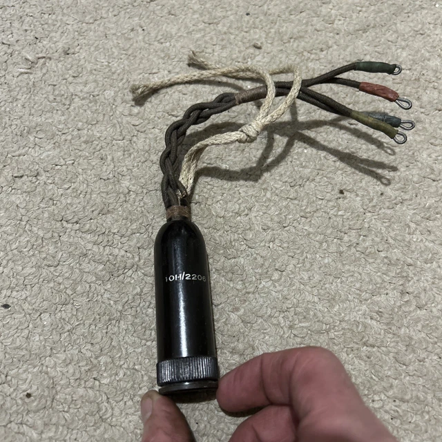 WW2 AIR MINISTRY/RAF Aircraft Cockpit Flying Helmet Jack Plug Socket ...