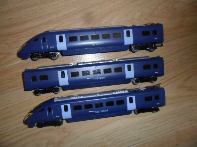 SOUTHEASTERN HIGHSPEED LOCOMOTIVE, Dummy Car & Coach for Hornby OO ...