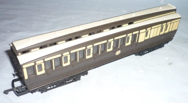 HORNBY OO GAUGE GWR SHORT CLERESTORY BRAKE 3rd COACH R2560 Ex Set £15.99 - PicClick UK