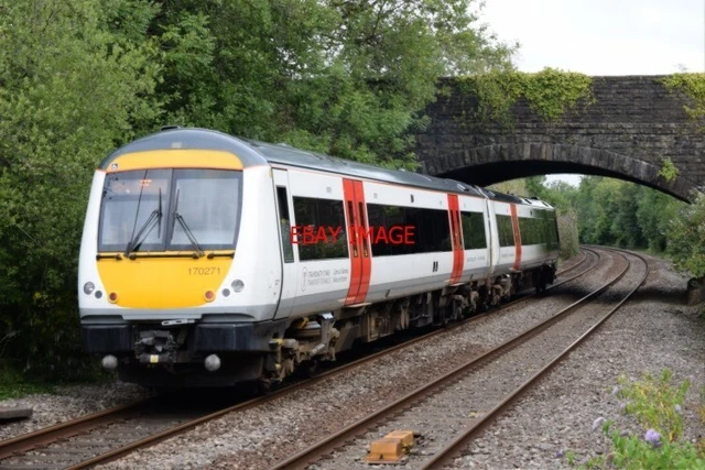 PHOTO 170 271 Leaving Pontyclun Class 170/2 'Turbostar' Outer-Suburban ...