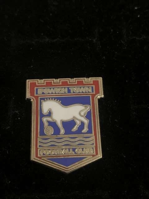 IPSWICH TOWN FC Badge £3.31 - PicClick UK
