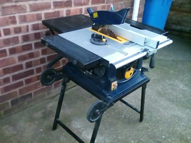 PRO PORTABLE TABLE Saw With Laser 1500w CLM1500TSS £85.00 - PicClick UK