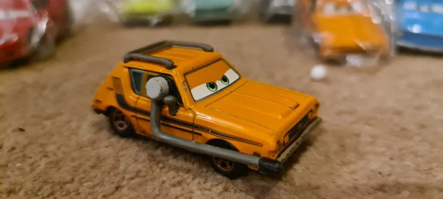 DISNEY PIXAR CARS Diecast 1:55 Lemon Grem With Headset Oil Rig Getaway ...