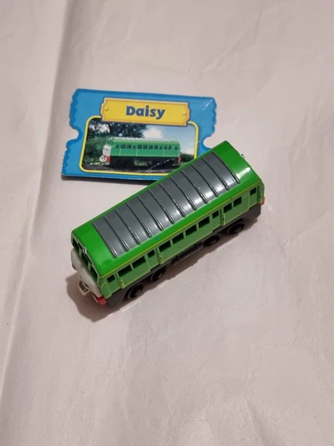 THOMAS THE TANK & Friends TAKE N PLAY ALONG DAISY TRAIN + COLLECTORS ...