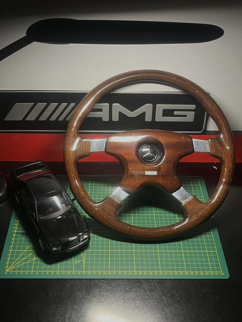 VOLANT MOMO EN bois pour Mercedes-Benz W124 W123 W140 W126 W201 R129 EUR 225,00 - PicClick FR