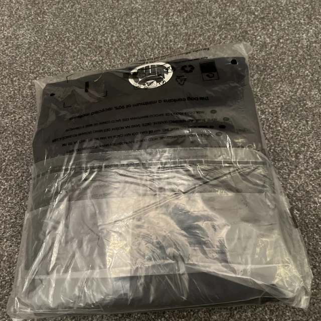 ADIDAS NEWCASTLE UNITED NUFC Terrace icons 2025-2026 Mens Drill top ...