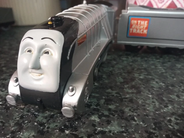 THOMAS AND FRIENDS Mattel Trackmaster motorized battery operated ... THOMAS AND FRIENDS Mattel Trackmaster motorized battery operated ...