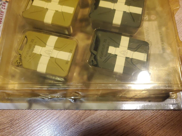 DRAGON MODELS WWII Warfield Accessories German Water Can 1:6 12" scale ...