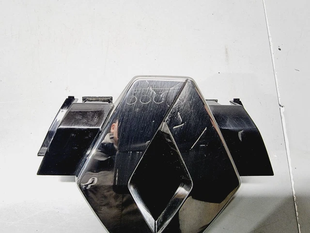 2022 RENAULT ARKANA Rs 1.6 E-Tech Hybrid Tailgate Badge Logo 908891448R ...