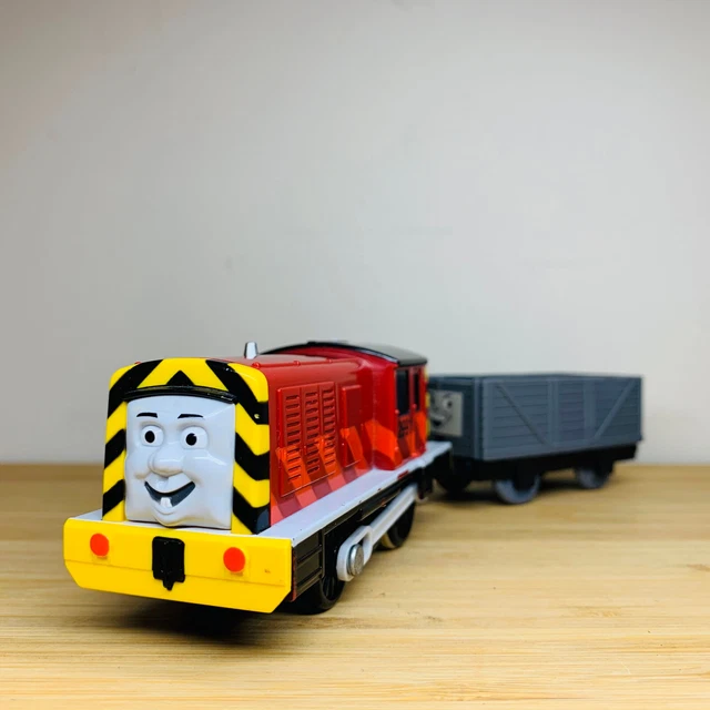 SALTY - THOMAS & Friends Trackmaster Battery Operated Motorised Railway ... SALTY - THOMAS & Friends Trackmaster Battery Operated Motorised Railway ...