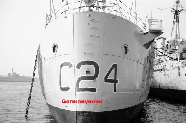 ROYAL NAVY., Hms Sheffield, C24., 1966, Rare Original Photo £1.99 ...