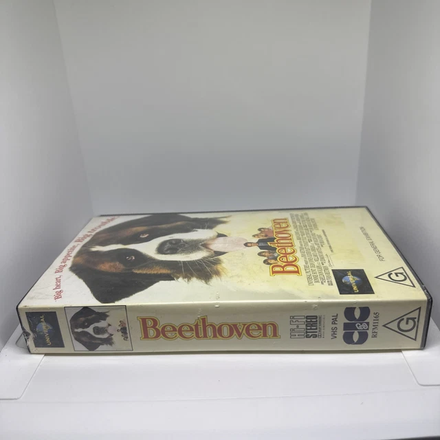 BEETHOVEN VHS VIDEO Tape Family Movie 1992 Charles Grodin Vintage Dog ...