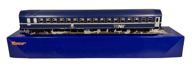 ROCO 64755 - Carrozza letti T2S TRENO NOTTE delle FS USATO Scala H0 DC ...