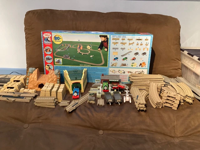 TOMY THOMAS & Friends Trackmaster Super Sodor Adventure Set (71074 ...
